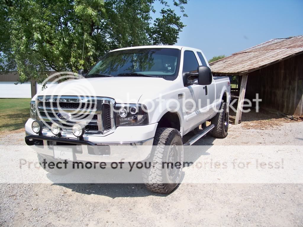 White 05 ECSB FX4 6.0 | Ford Powerstroke Diesel Forum